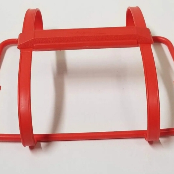 Tupperware | Kitchen | Vintage Tuperware Lunchbox Handle | Poshmark